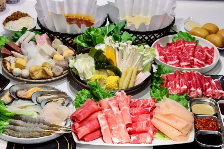8 Outrageously Good Hot Pot Restaurants In Seattle (Including Our ...