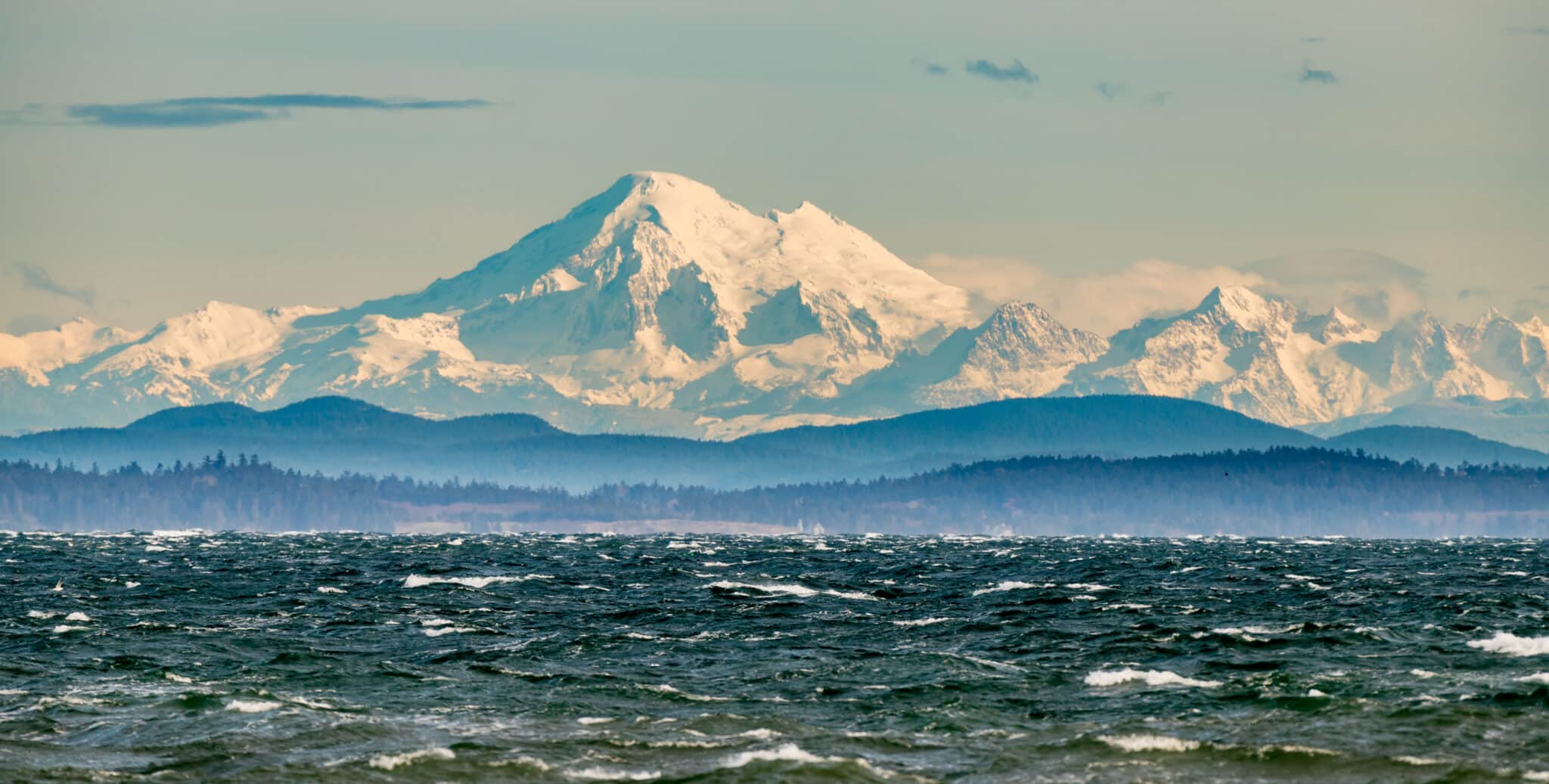 11 Breathtaking Mountain Peaks You Can See From Seattle - Seattle Travel