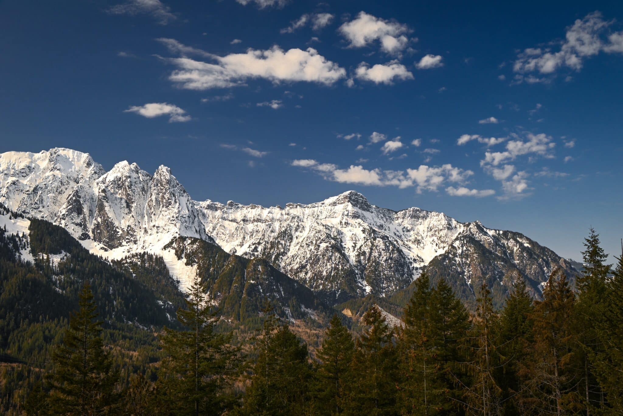 11 Breathtaking Mountain Peaks You Can See From Seattle - Seattle Travel
